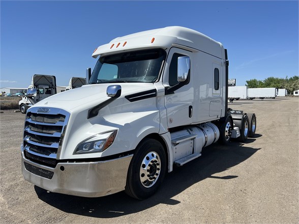 2019 FREIGHTLINER CASCADIA 126 - Jim’s Pacific